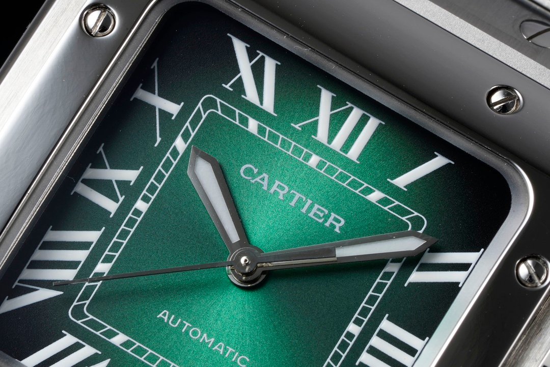 Santos de Cartier watch Green – DXB Moda